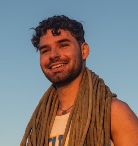 Ryan Foundoulis – UCLA Honors Programs